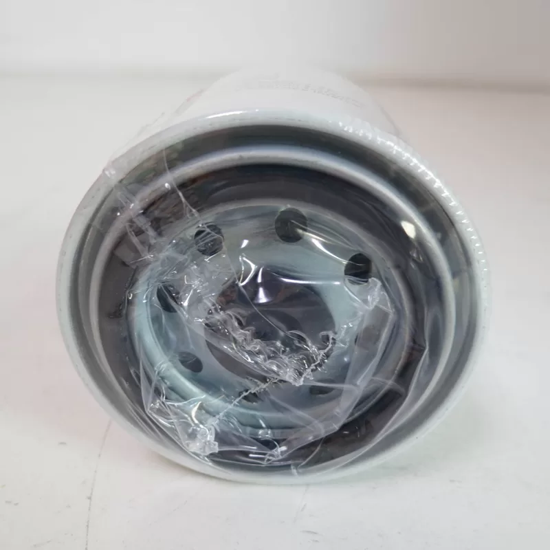 สุดยอด Cummins WF2071 1825314C1 3100304 ผู้จัดจำหน่ายเครื่องกรองน้ำ ...